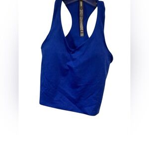 Vuori | Tops | 49 Nwot Vuori Halo Performance Crop Tank 2 Copenhagen ...